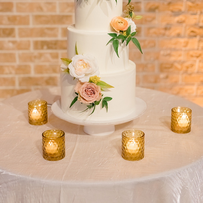 Ivory Crush | Linen Rentals | Premiere Events