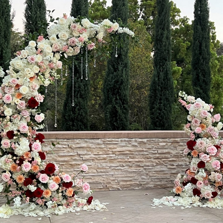 Crescent Moon Arch | Event Decor Rentals | Premiere Events