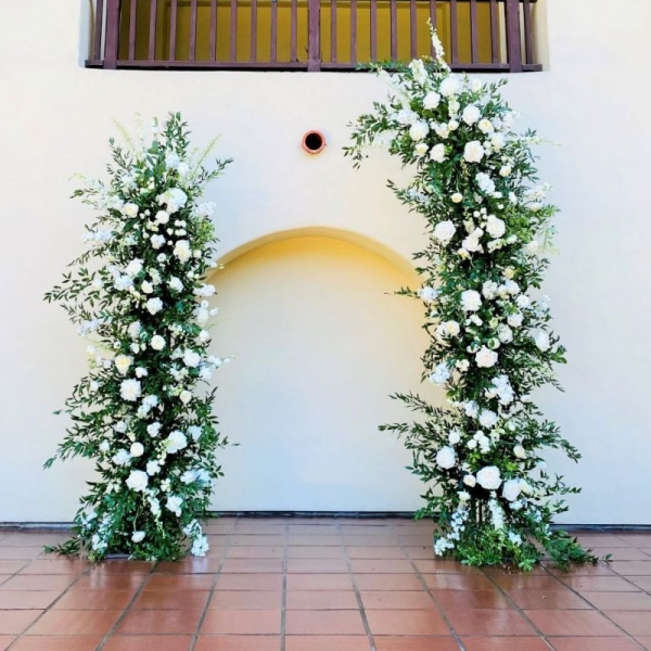 Asymmetric Open Arch Rentals | Premiere Events